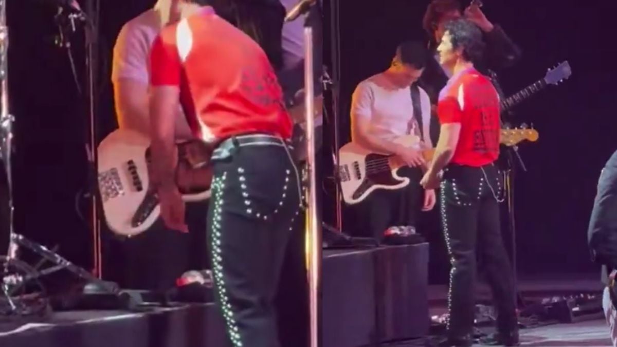 Joe Jonas se lava las manos tras tocar a fans en pleno concierto de ...