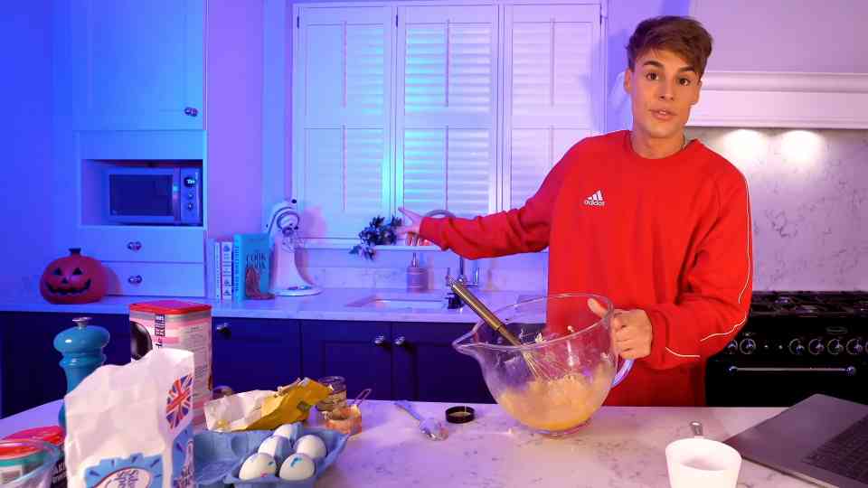 Kylie Jenner’s Halloween cookies: A disaster or a success?