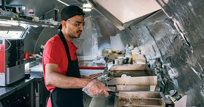 Fast food employee told by manager to stay out of the kitchen, employee ...