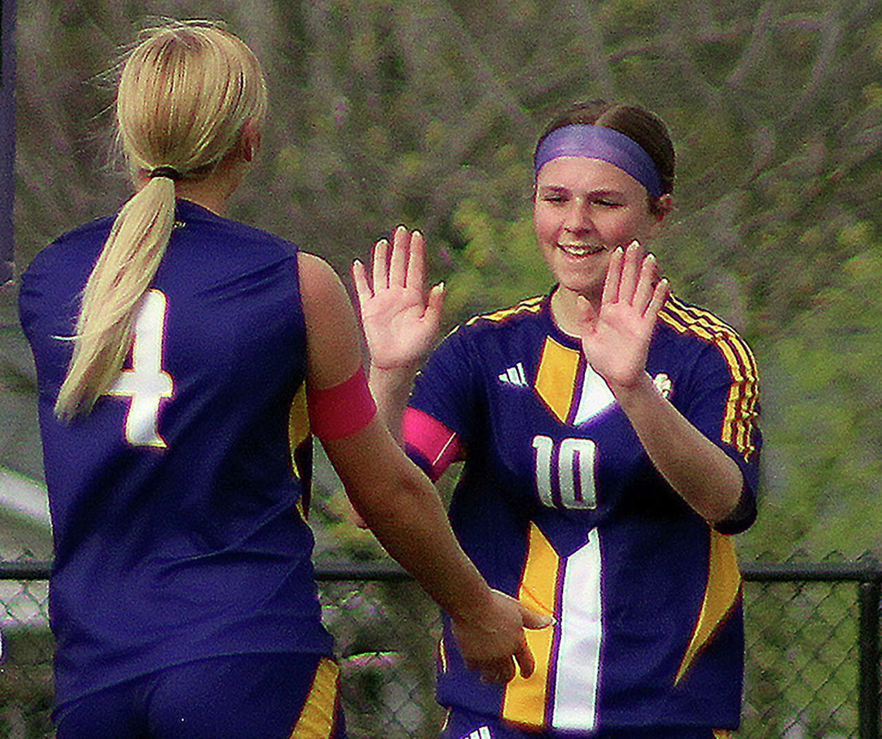 Tuesday soccer: Waterloo slips past CM; Edwardsville edges O'Fallon in PKs