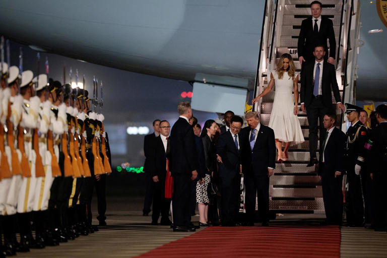 Billionaires, Wall Street CEOs join Trump China trip. What it signals