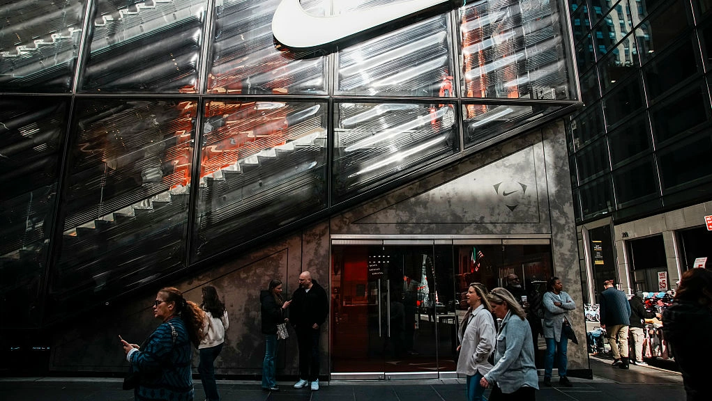 Nike's margins plunge as China sales face sharp drop