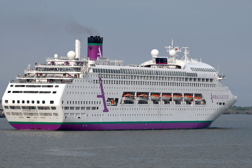 Hundreds quarantined on Essex cruise ship after 'vomiting bug' death