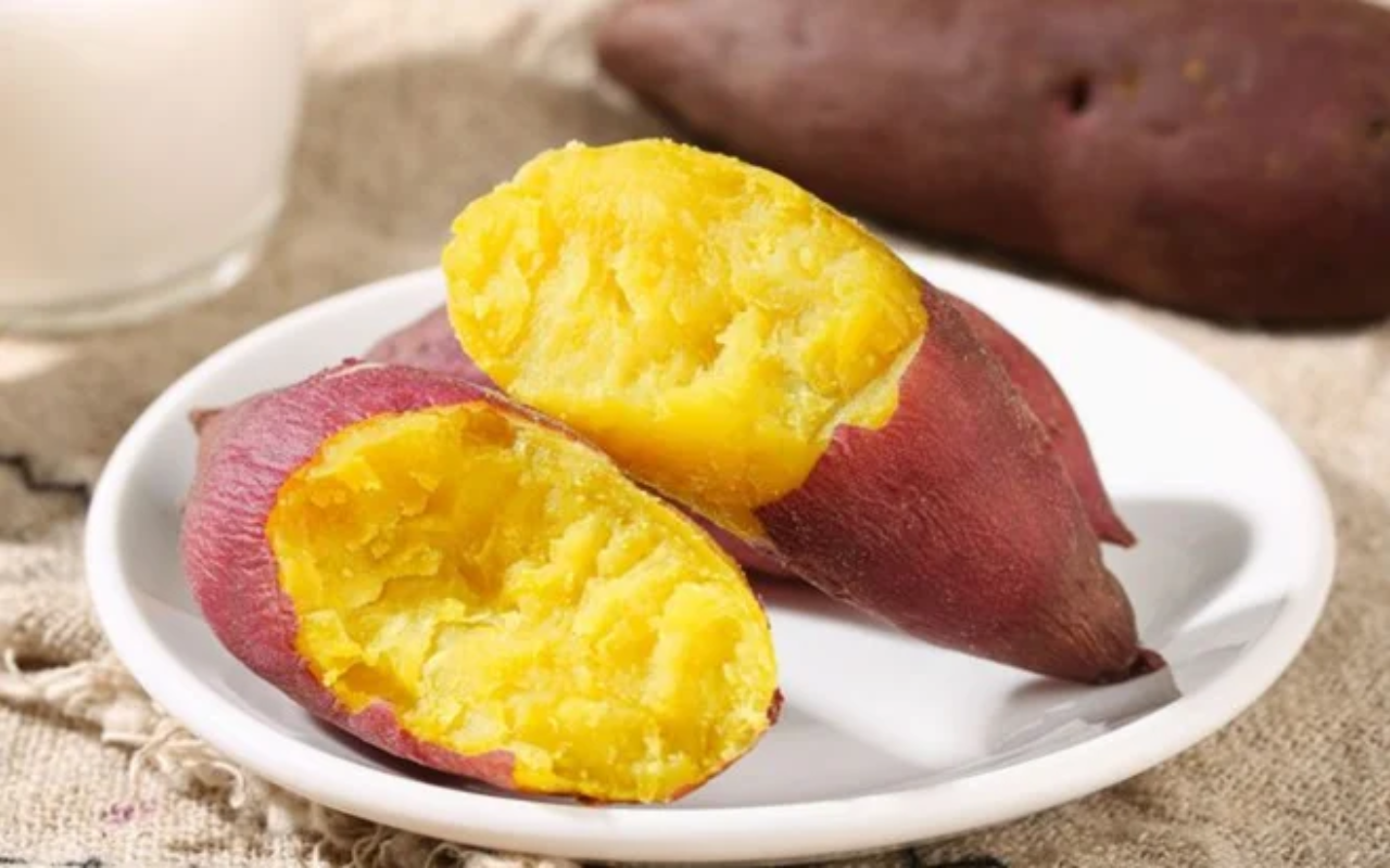 Nem frita, nem cozida: a melhor forma de preparar a batata-doce para ...