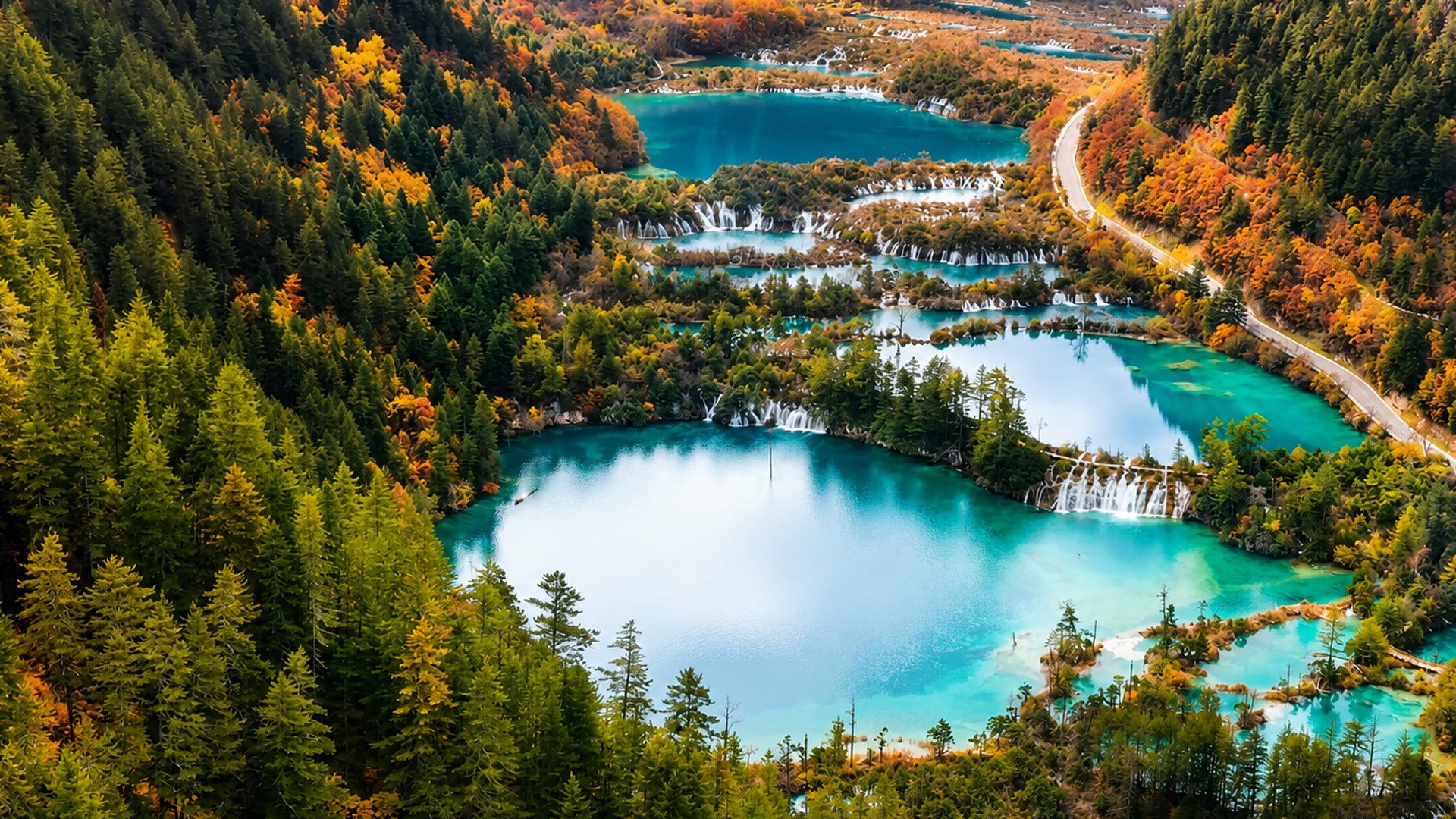 How do so many waterfalls form here?