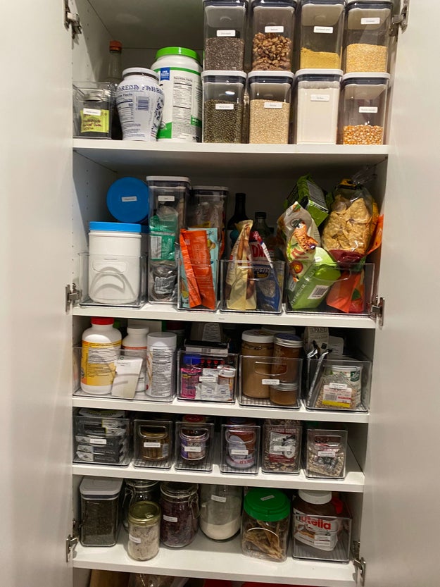 Just 22 brain-soothing photos of people's real-life organization methods