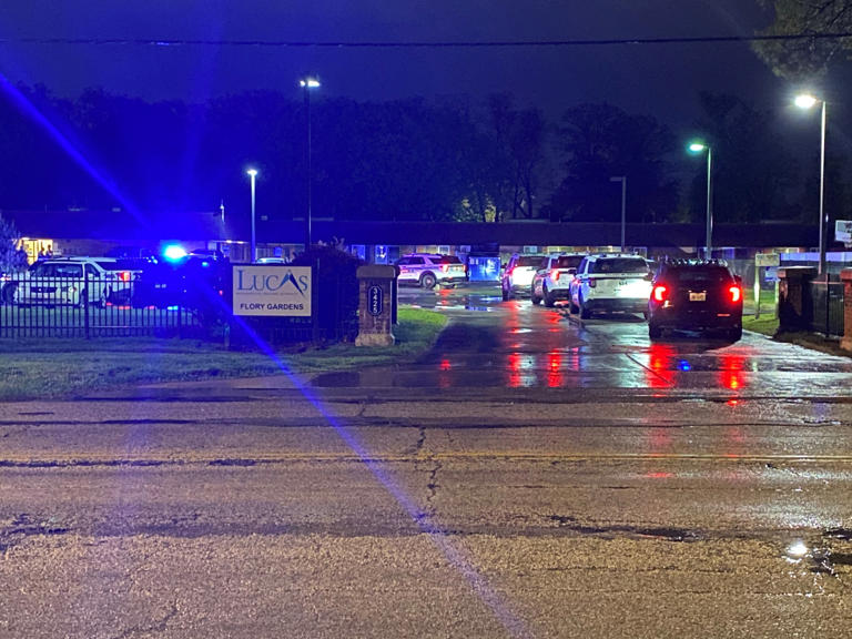 Man injured in Toledo apartment shooting, police say