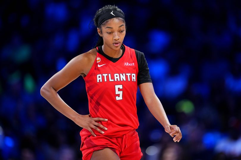 Angel Reese Celebration Greeted With Boos During Dream Wings