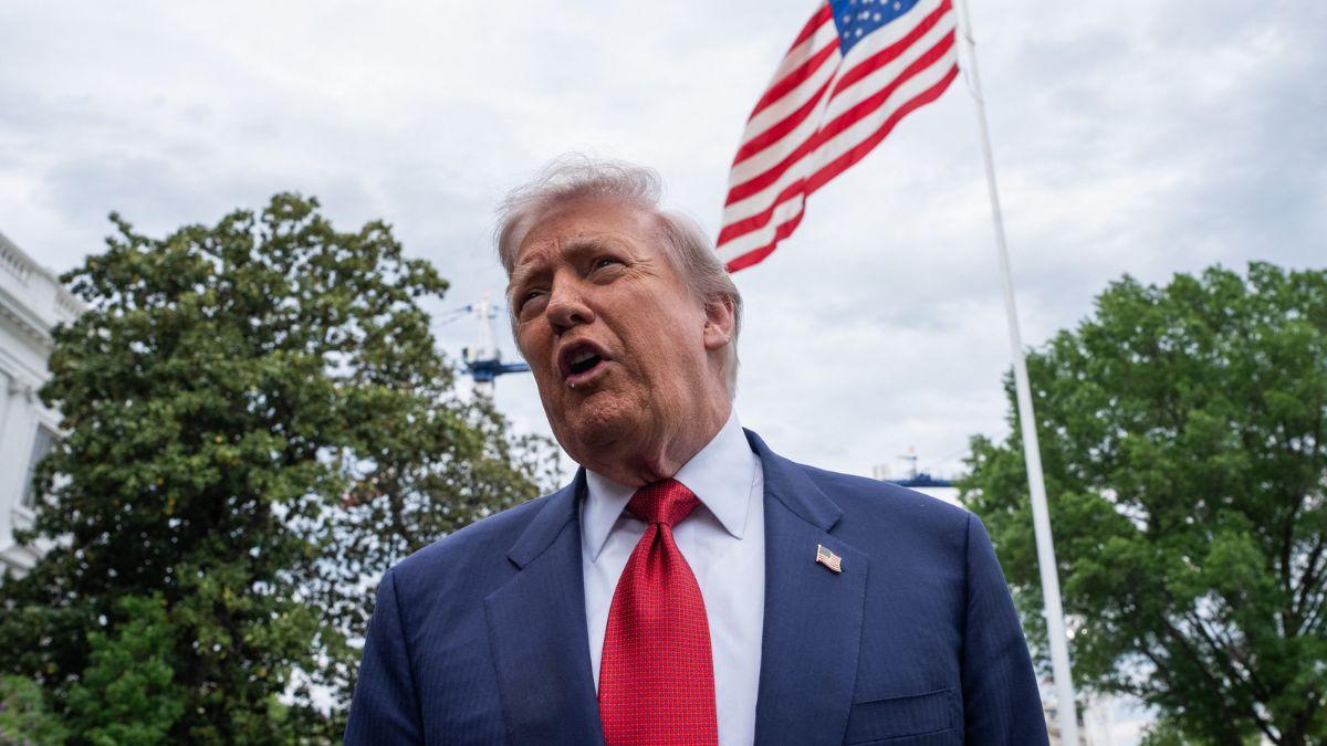 Donald Trump allies furious over FBI memos preserving Biden DOJ's 2020 ...