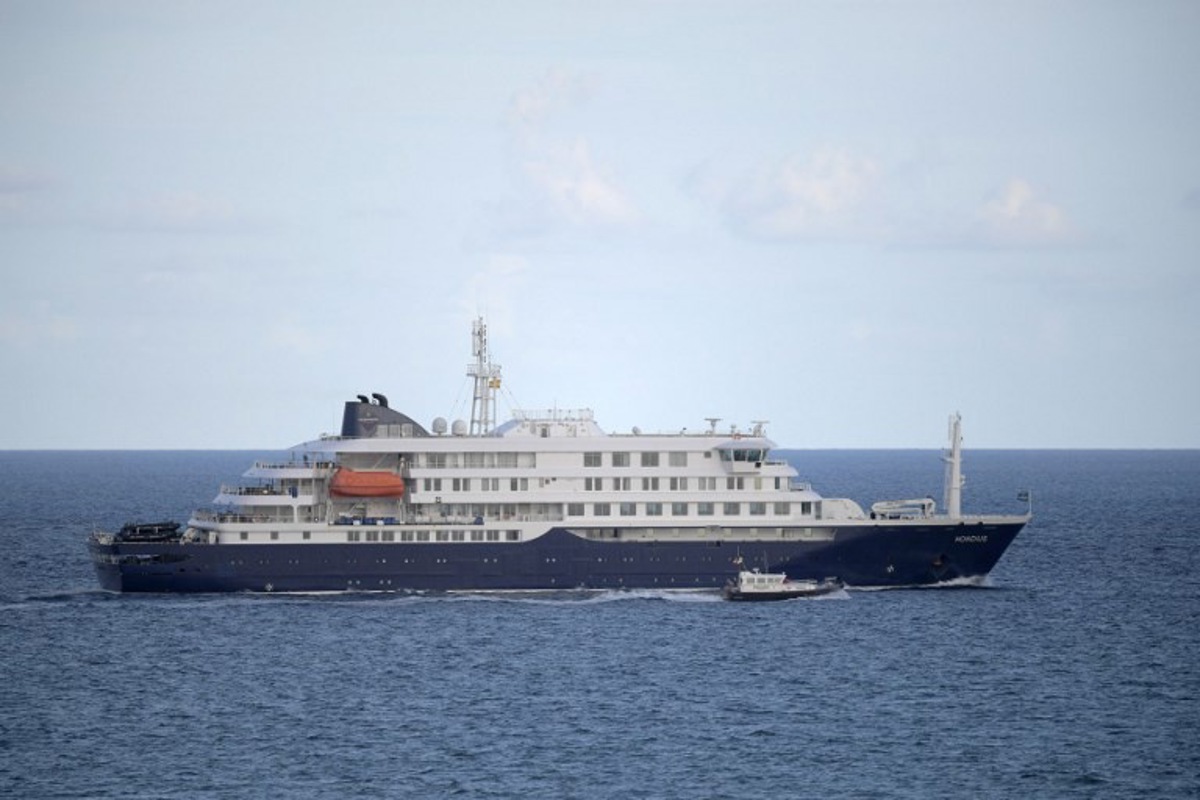 Hantavirus - cruiseschip vaart haven Rotterdam binnen