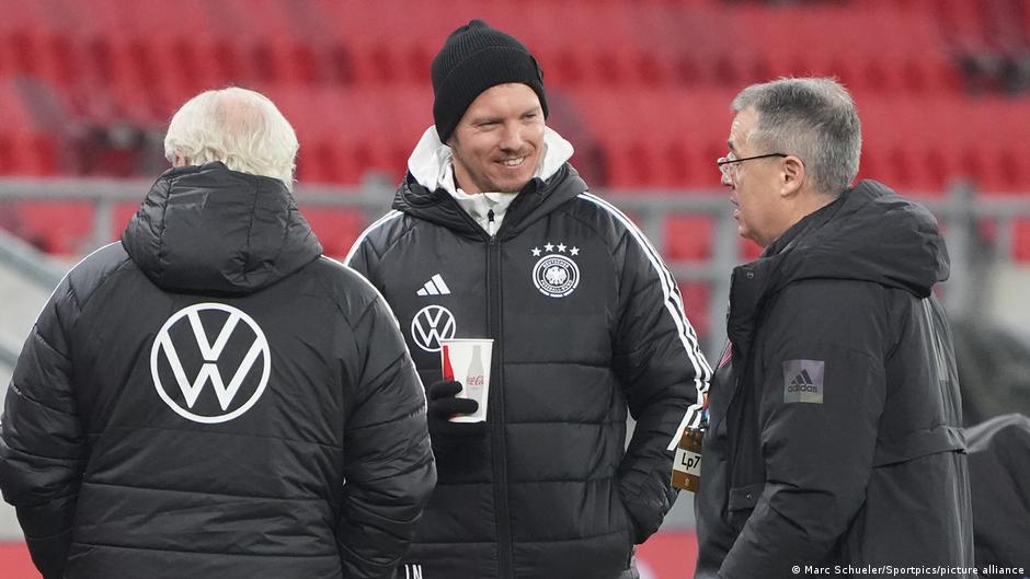 DFB-Sportchef Rettig vor WM: "Hat nichts mit Fußball zu tun"