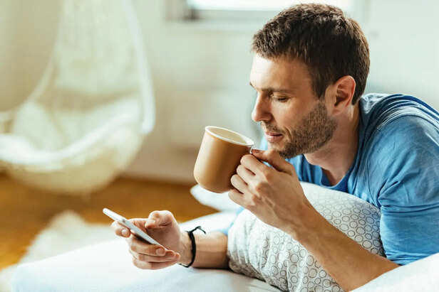 5 morning habits that may be damaging your brain slowly