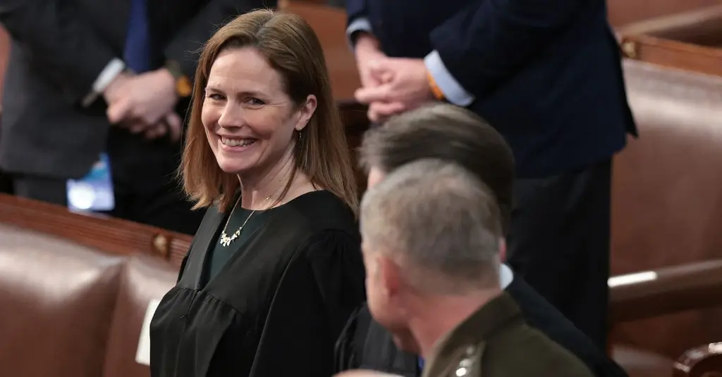 Supreme Court justice says how the Constitution should change