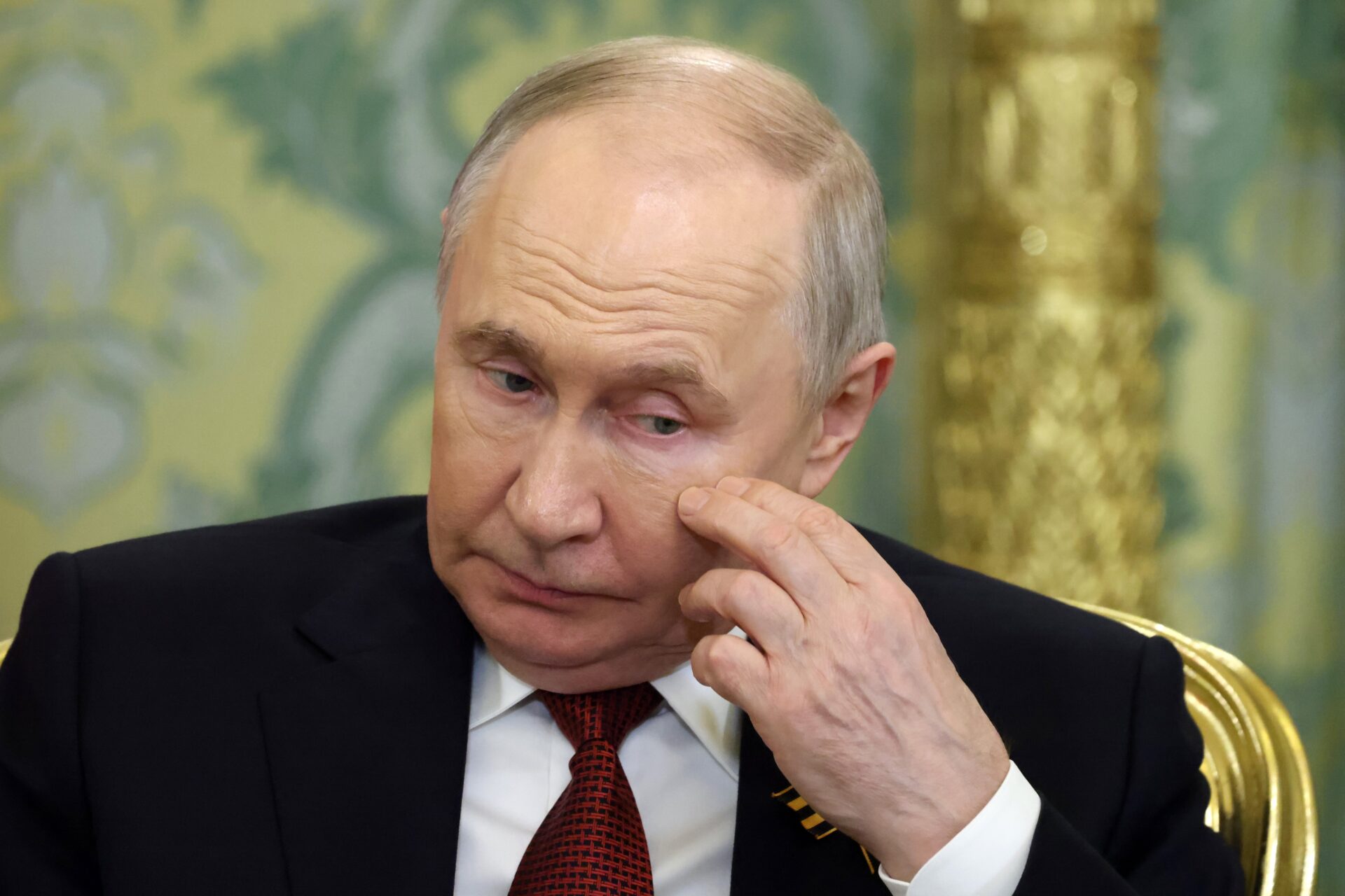 Is Putin losing his grip? Pressure is building on multiple fronts