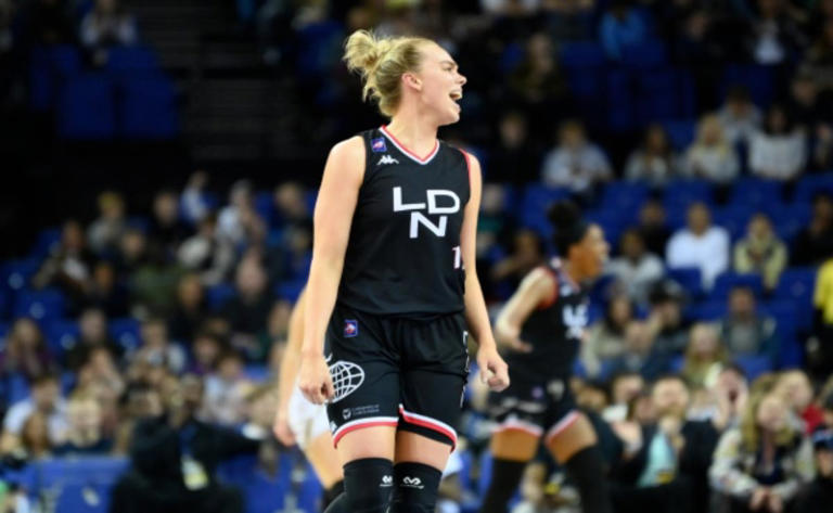 Holly Winterburn Learned She Was Cut From Wnba Team While Boarding Team