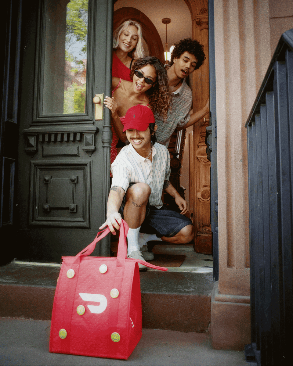 Urban Outfitters just launched on DoorDash, and my last-minute shopping ...