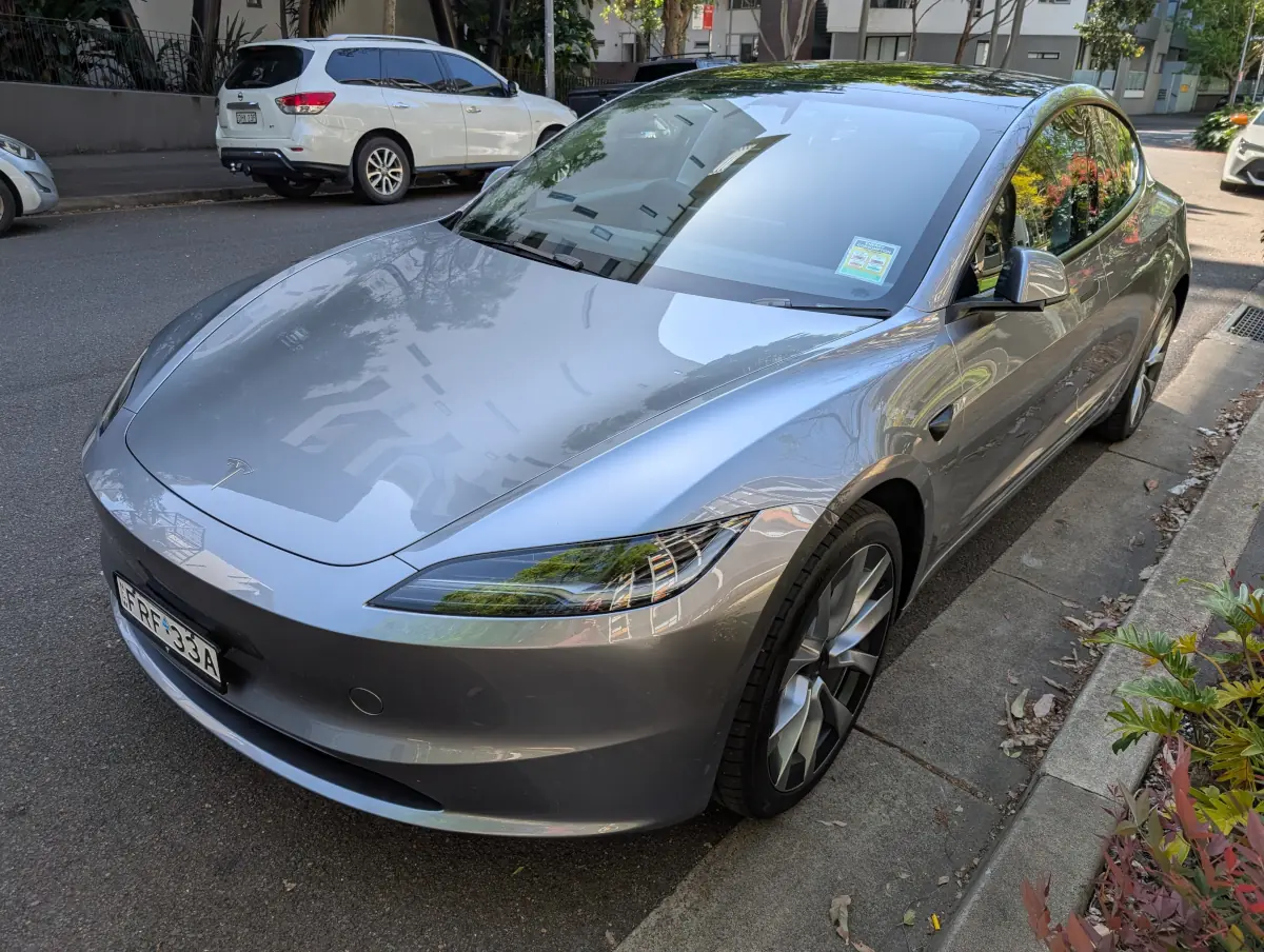 Tesla FSD faces a new challenge from this unique autonomous system