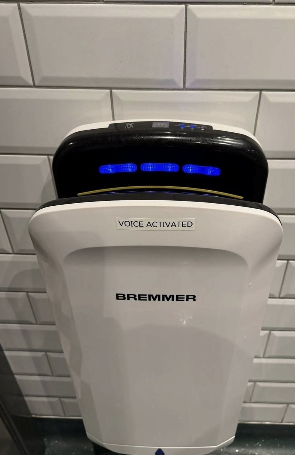 Pub staff left in hysterics over prankster's 'voice activated' stickers