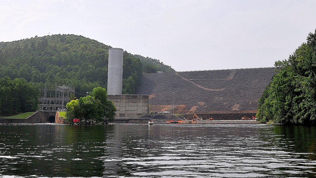No houses, 200 islands, underwater trees: Arkansas’s best lake ...