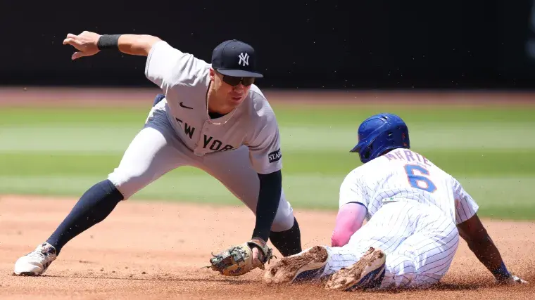 Apple TV to broadcast entirety of Mets-Yankees game on massive Times ...