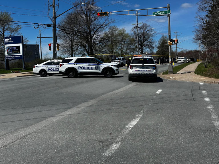 Multiple vehicles involved in crash on Pleasant Street in Dartmouth