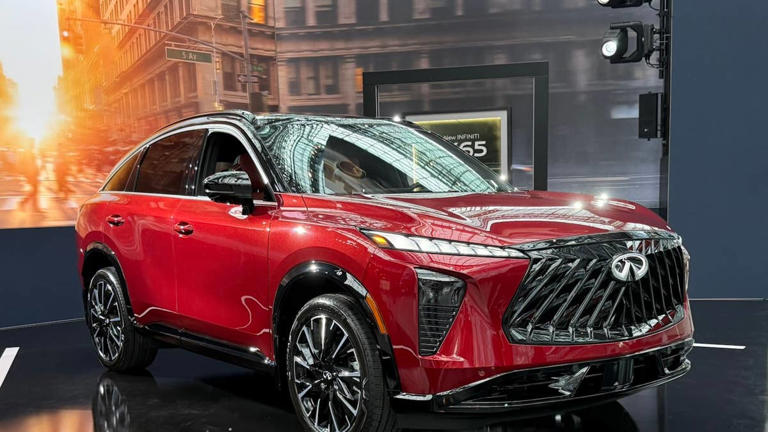 Infiniti QX65 arrives with a price that makes the QX60 look expensive