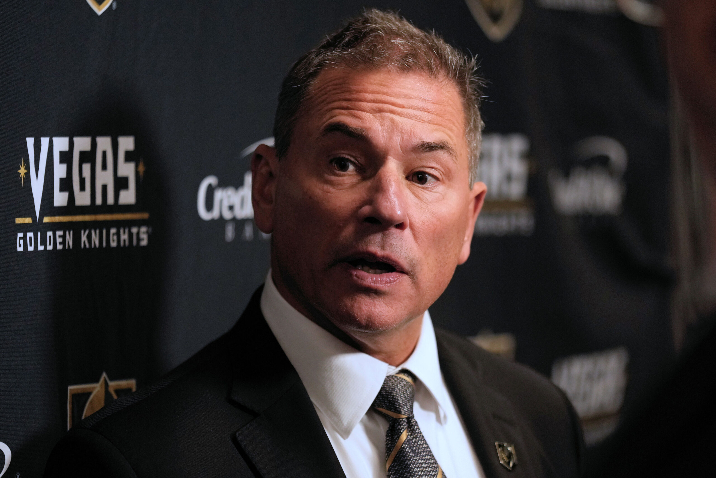 Cassidy frustrated as Vegas blocks Oilers’ interview
