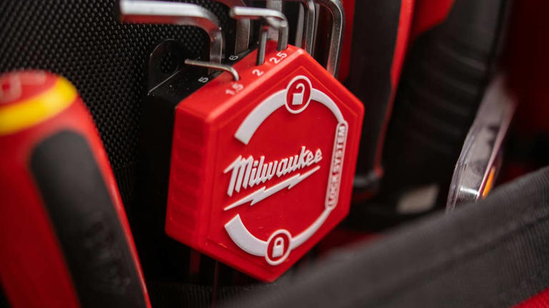 Walmart has a 'heavy-duty' Milwaukee battery and charger kit on sale ...