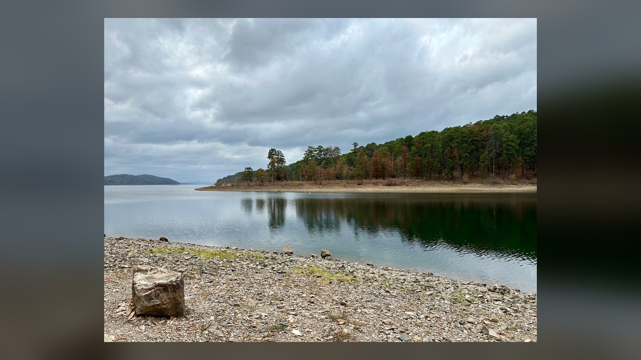 No houses, 200 islands, underwater trees: Arkansas’s best lake ...