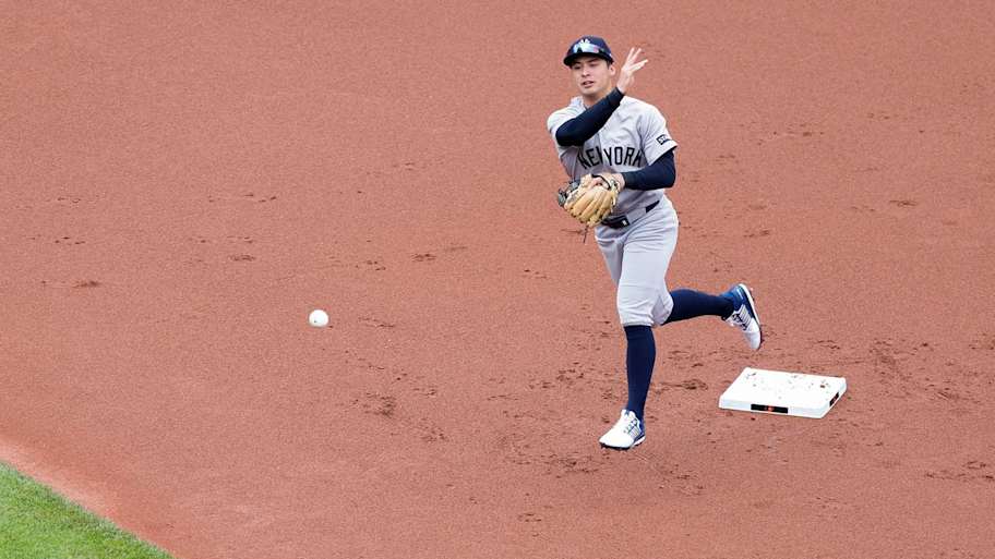 Anthony Volpe's season debut for Yankees went about as poorly as possible