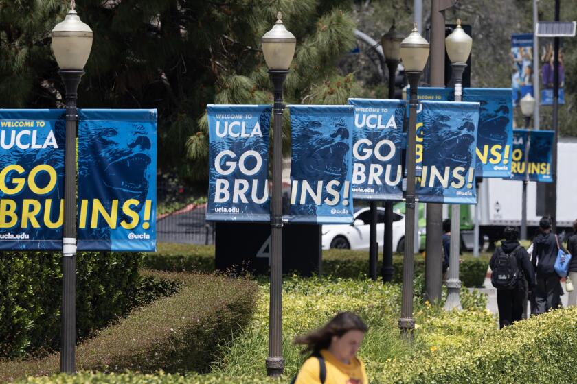 40,000 UC workers gird for a strike, disrupting medical services ...