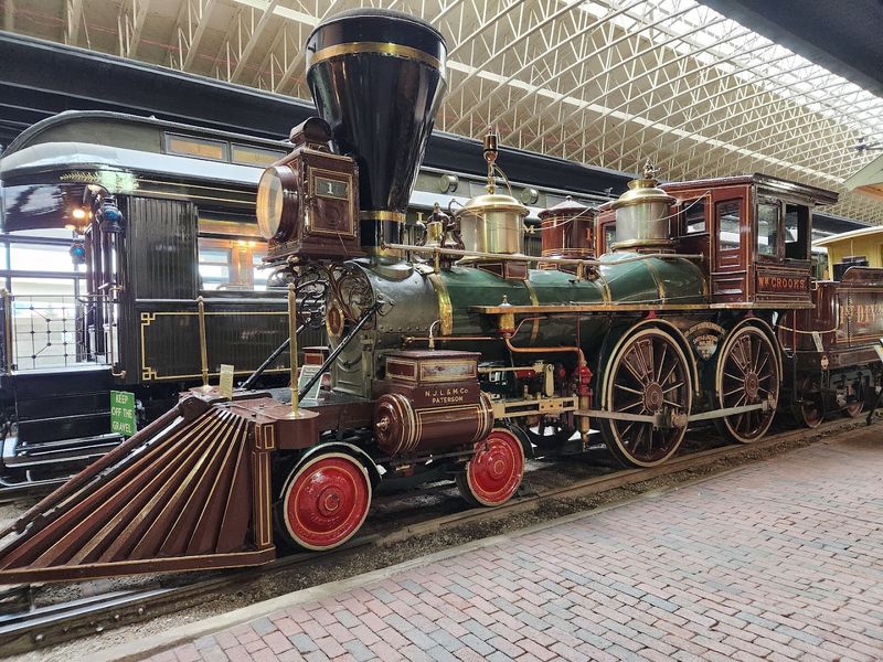 This enchanting train ride hiding in Minnesota is something most people ...