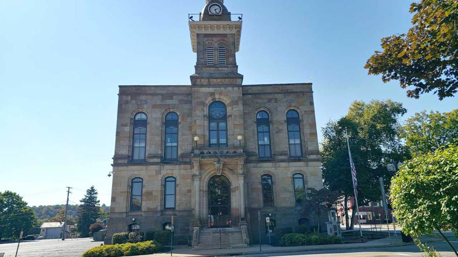East Liverpool man sentenced in domestic violence case