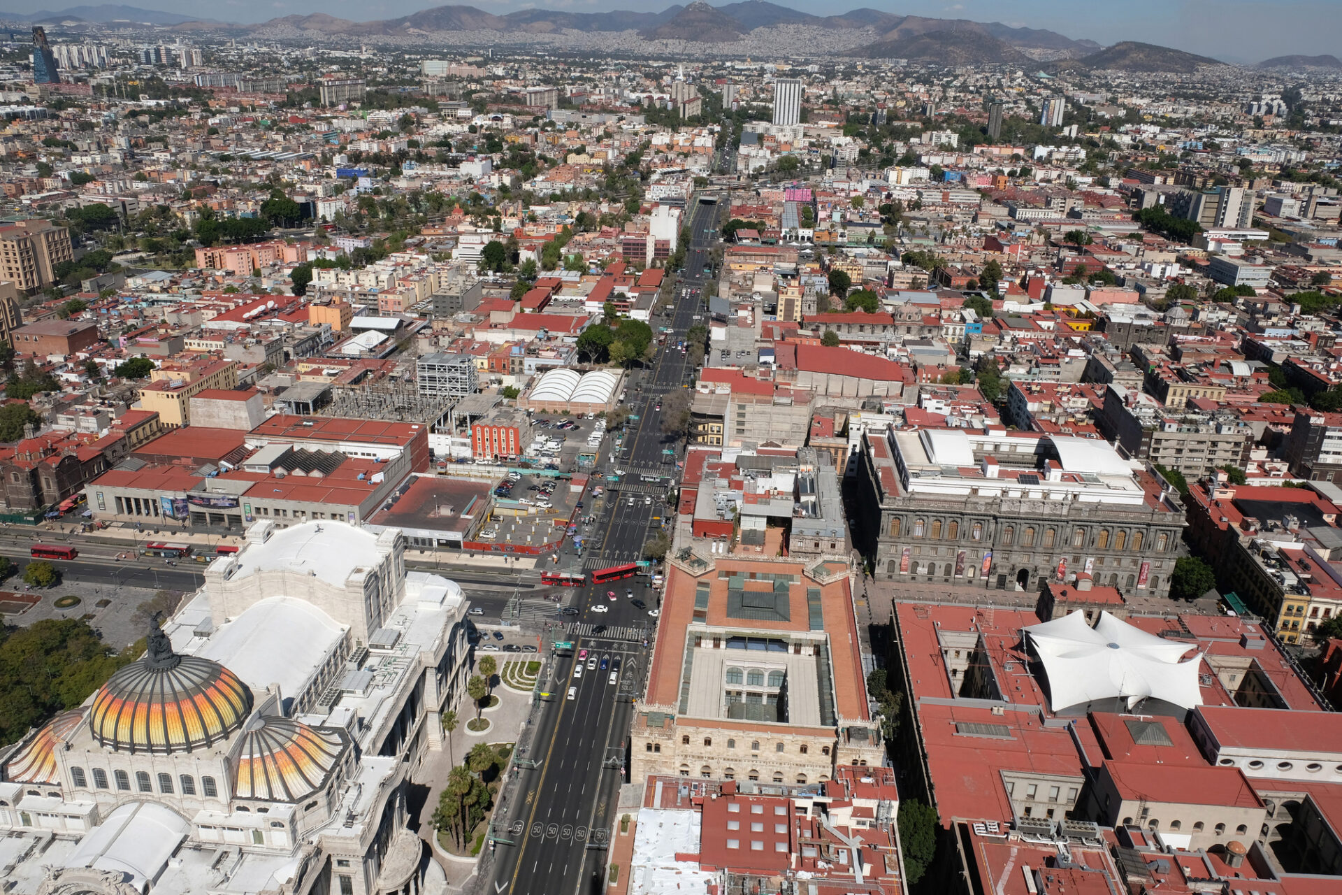The sinking of Mexico City can be seen from space