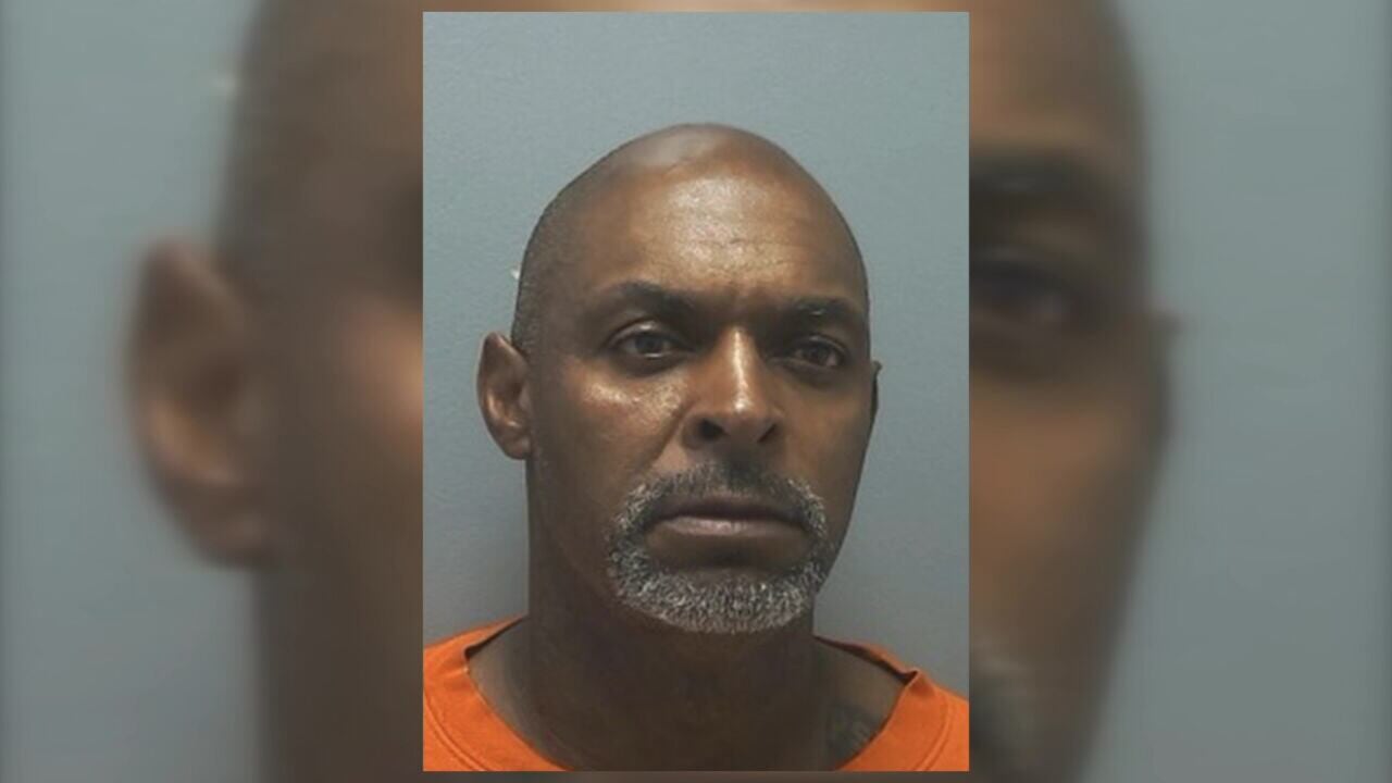 High school coach charged with DUI, takes field with team for playoff ...