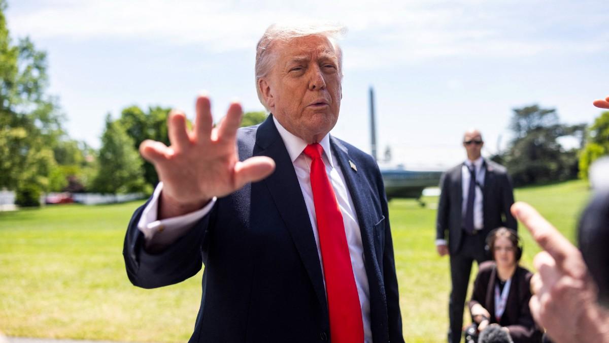 Donald Trump nemesis claims president seems 'crazy' during unhinged ...