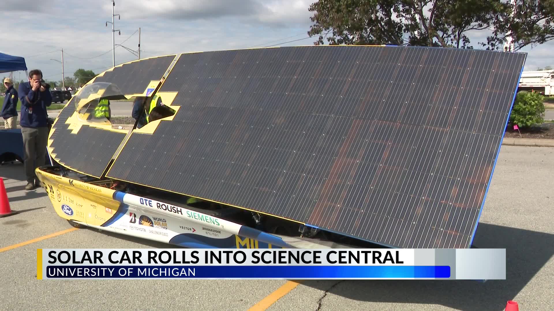 Sun-powered car, built by University of Michigan students, makes a pit ...