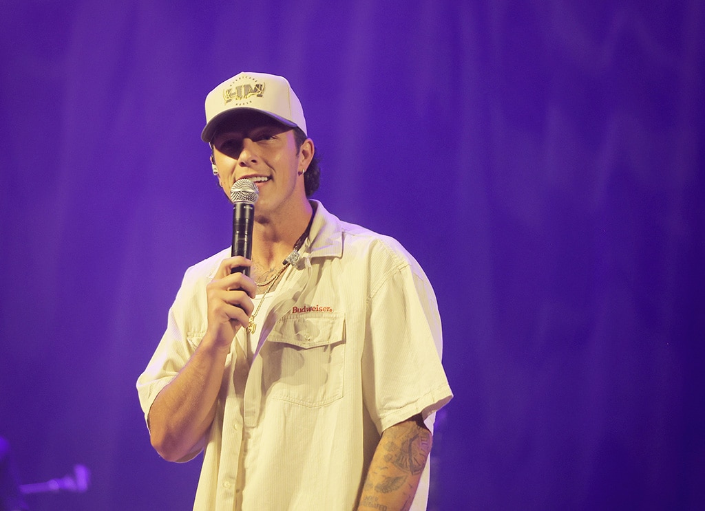 Country singer Tayler Holder cancels tour after reaching his "limit"