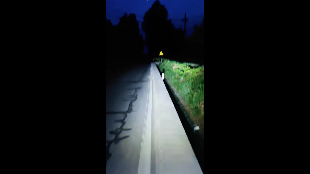 Long March 6A rocket creates glowing trail across night sky in Shanxi ...