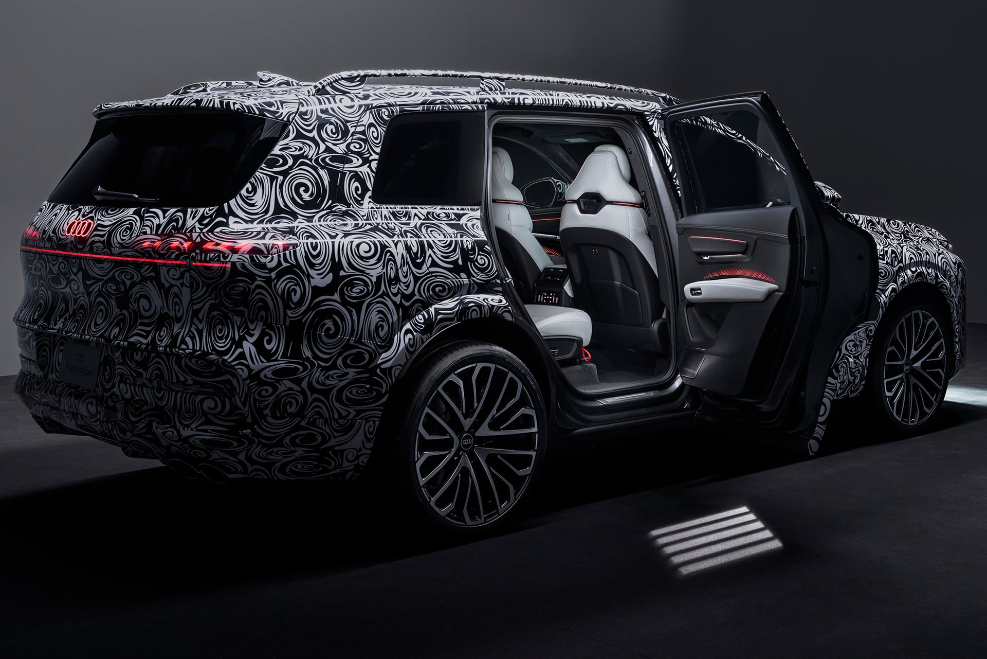Audi prepara un “super SUV” para desplazar a sus rivales alemanes en ...