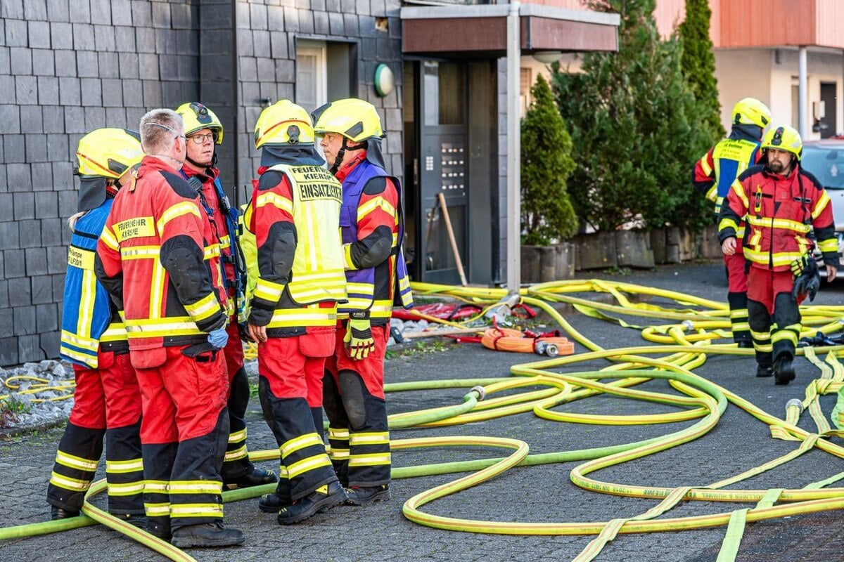 Bewohner stirbt nach Feuer: Polizei ermittelt gegen Vermieterin