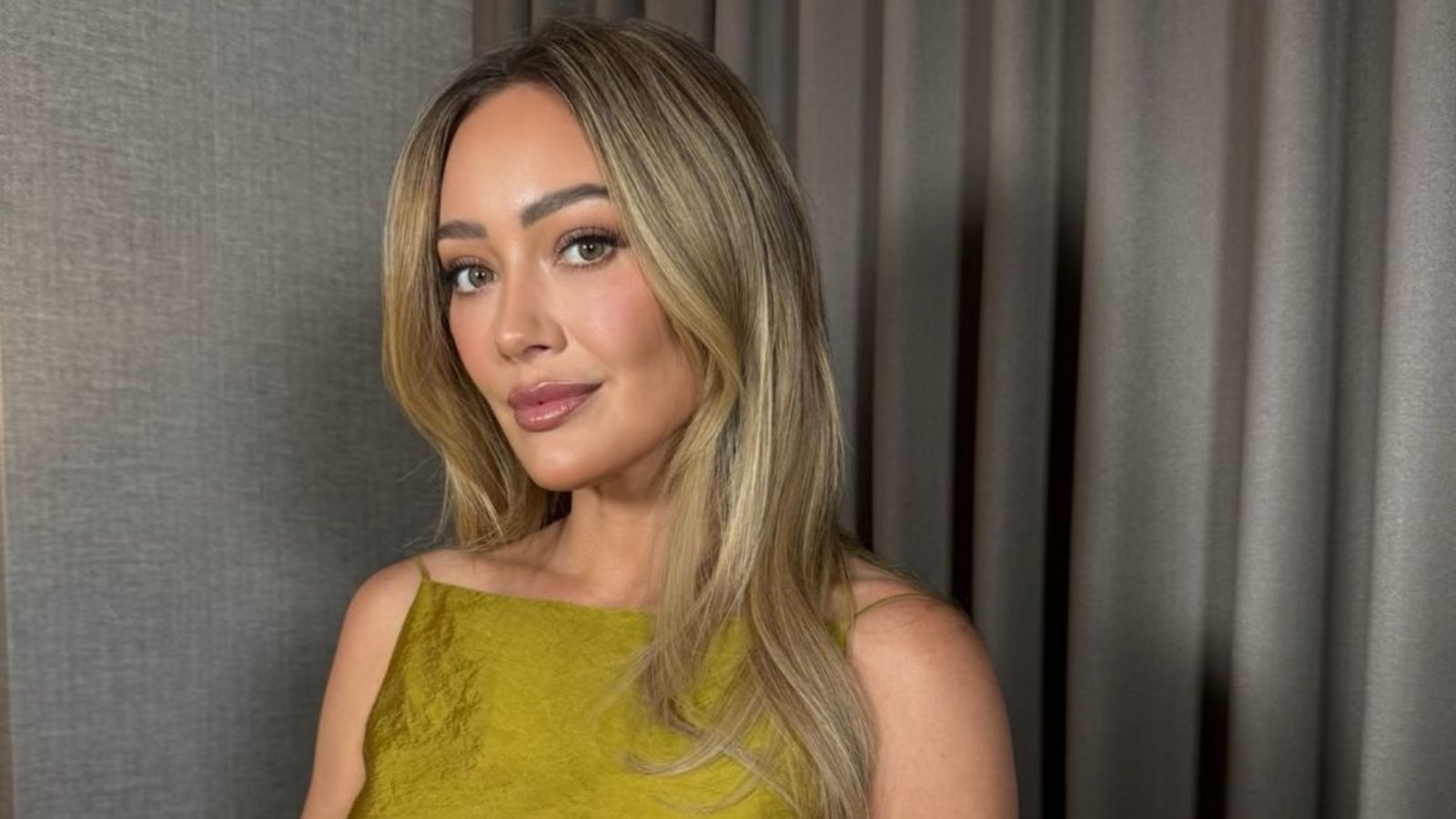 Zien: Hilary Duff (Lizzie McGuire) straalt op de cover van Sports ...