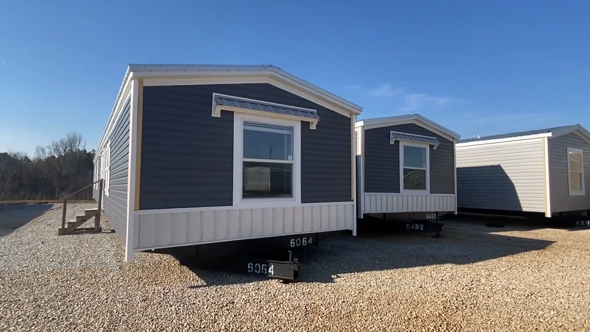 Charleston by Hamilton Homebuilders | 3 bed, 2 bath mobile house tour