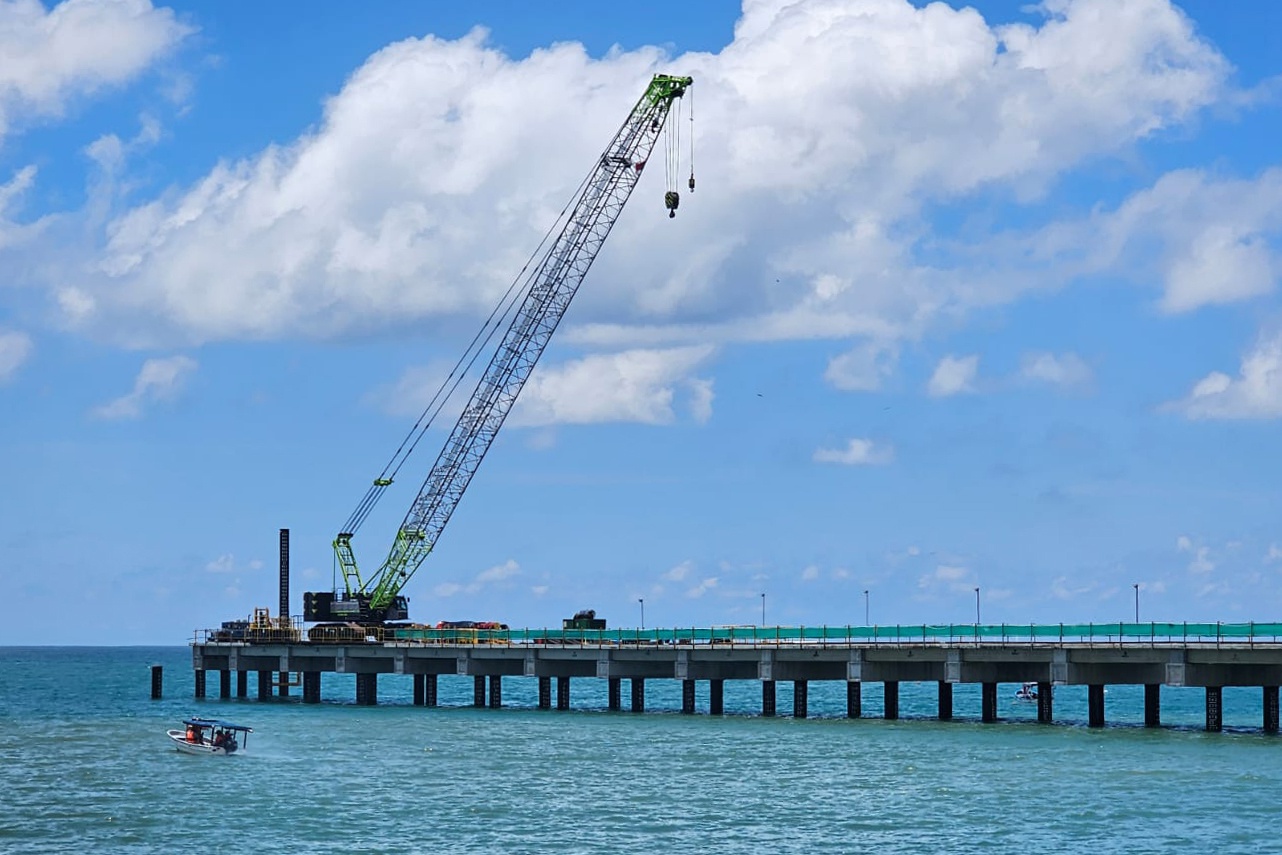 Detectan que un gran muelle en construcción en Panamá serviría de ...