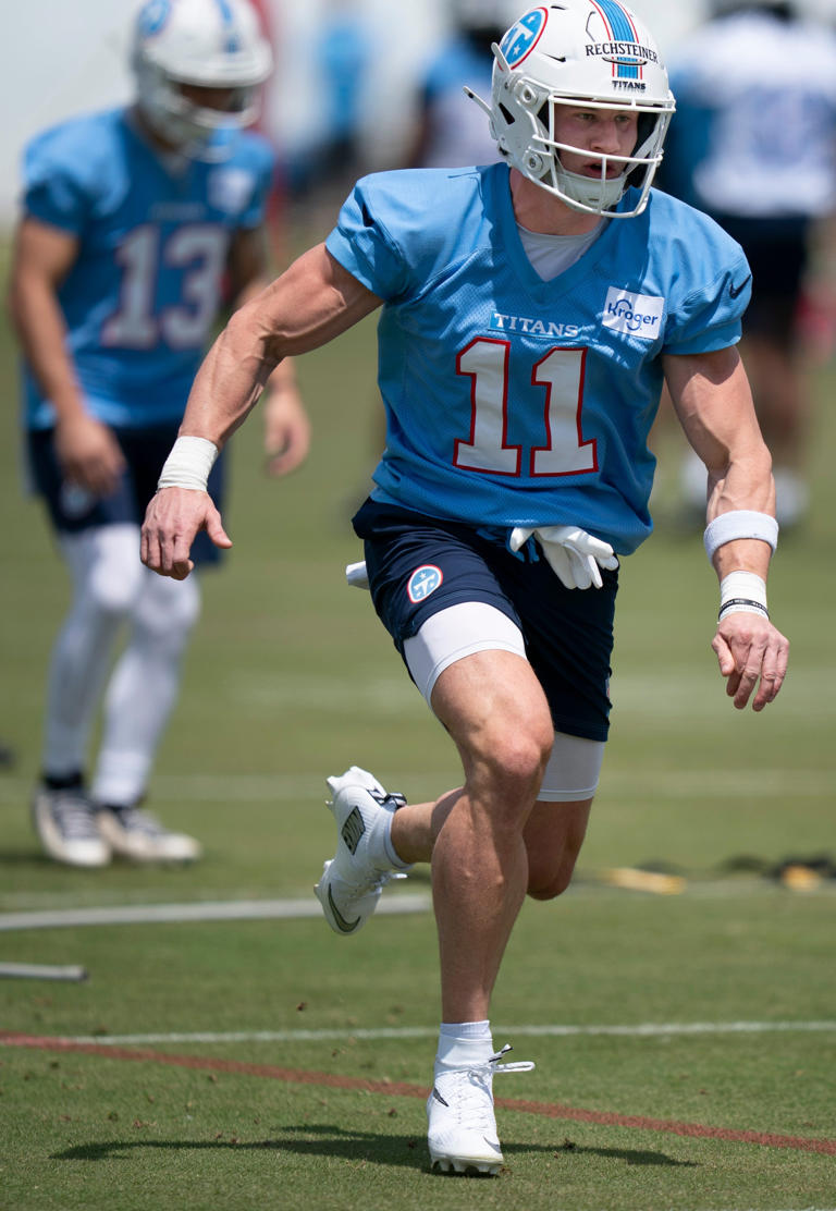 Saints sign son of genetic freak, math genius and WWE legend to play WR