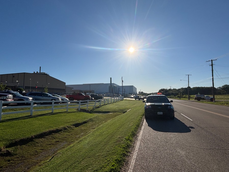 2 dead, 1 injured in shooting at Texarkana Aluminum