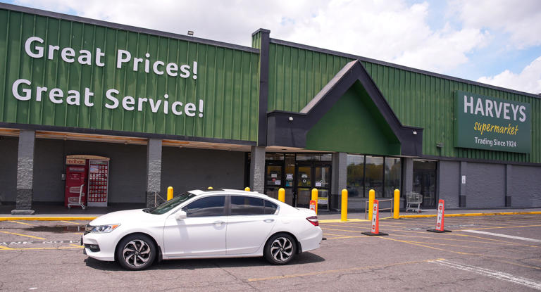 Winn-Dixie to open new Jacksonville store with giveaways