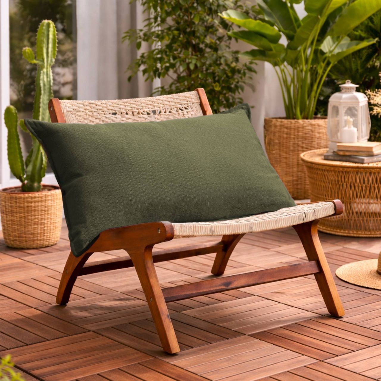 15 essentiels pour créer un coin lecture extérieur ultra cosy
