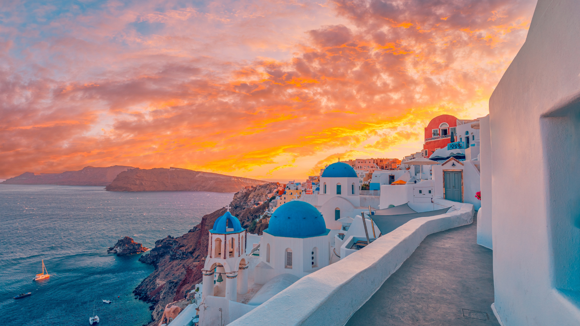 10 things worth doing in Santorini, Greece for first-time visitors