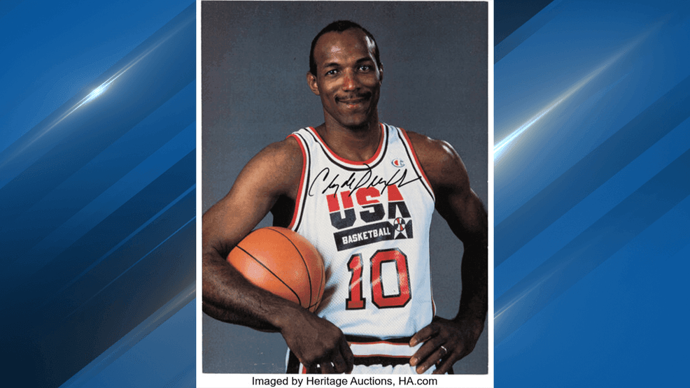 Heritage Auctions to sell Clyde Drexler’s Dream Team gold medal game jersey